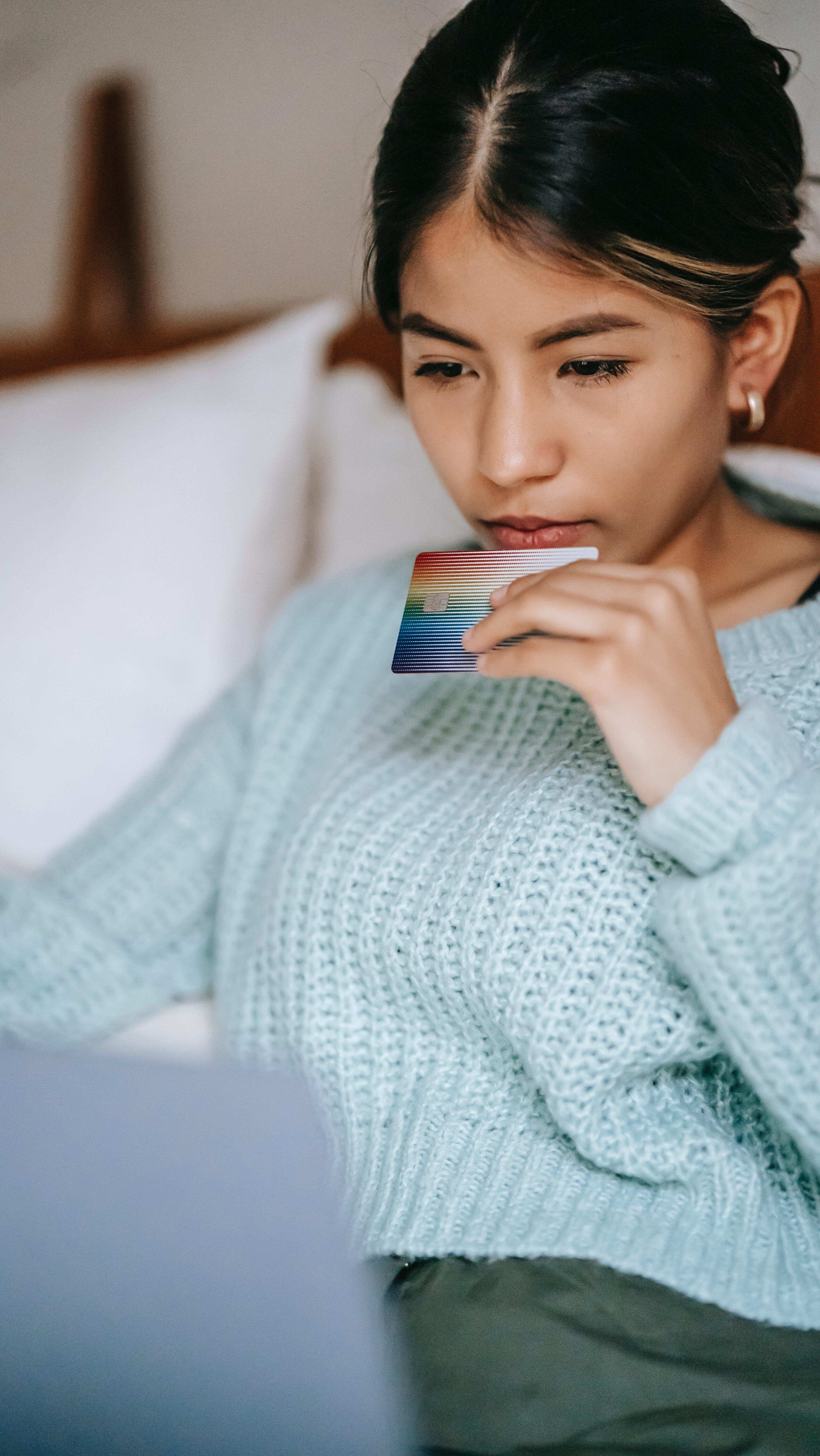 Credit Card Fraud 5 Tips To Protect Yourself From Scams credit-card-fraud-5-tips-to-protect-yourself-from-scams