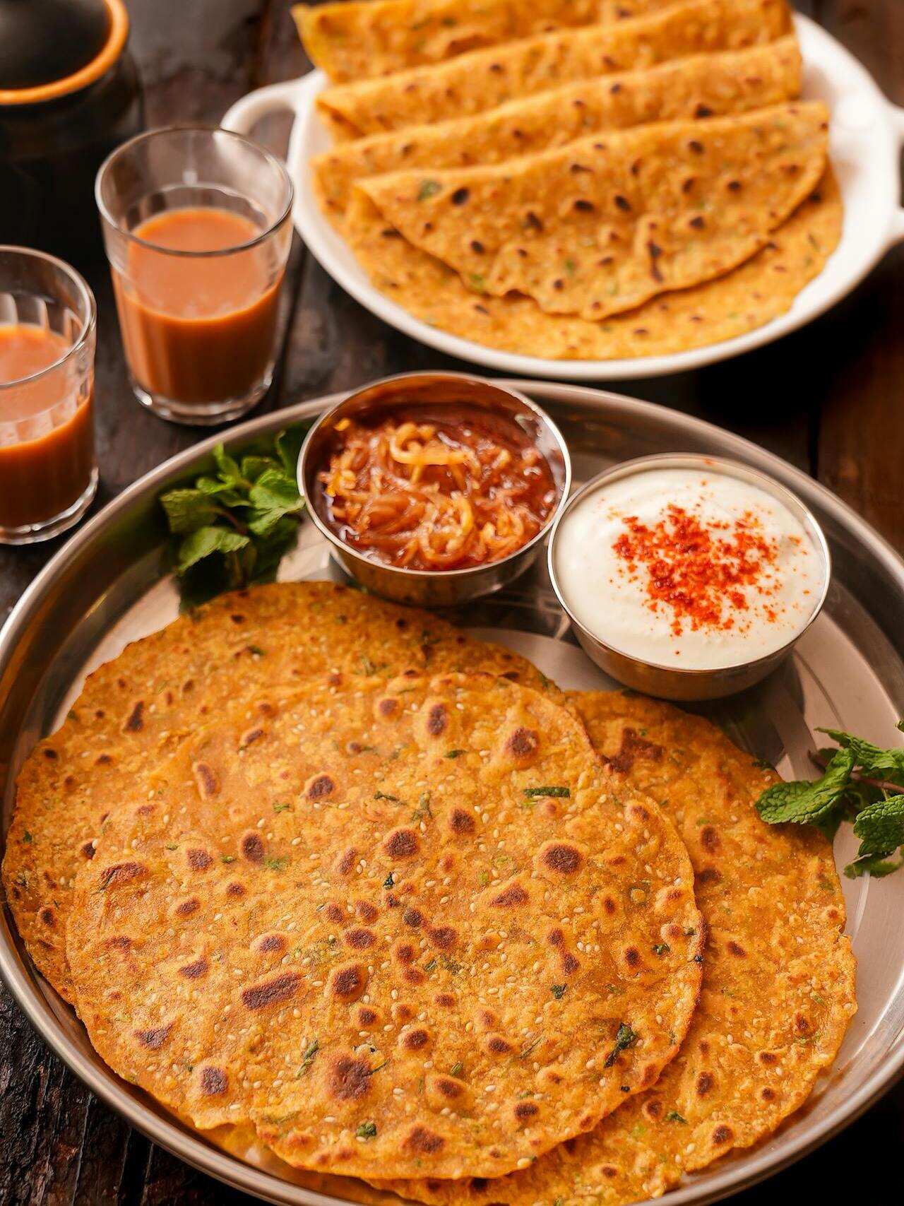 6 Moong Dal Snacks to Enjoy With Tea