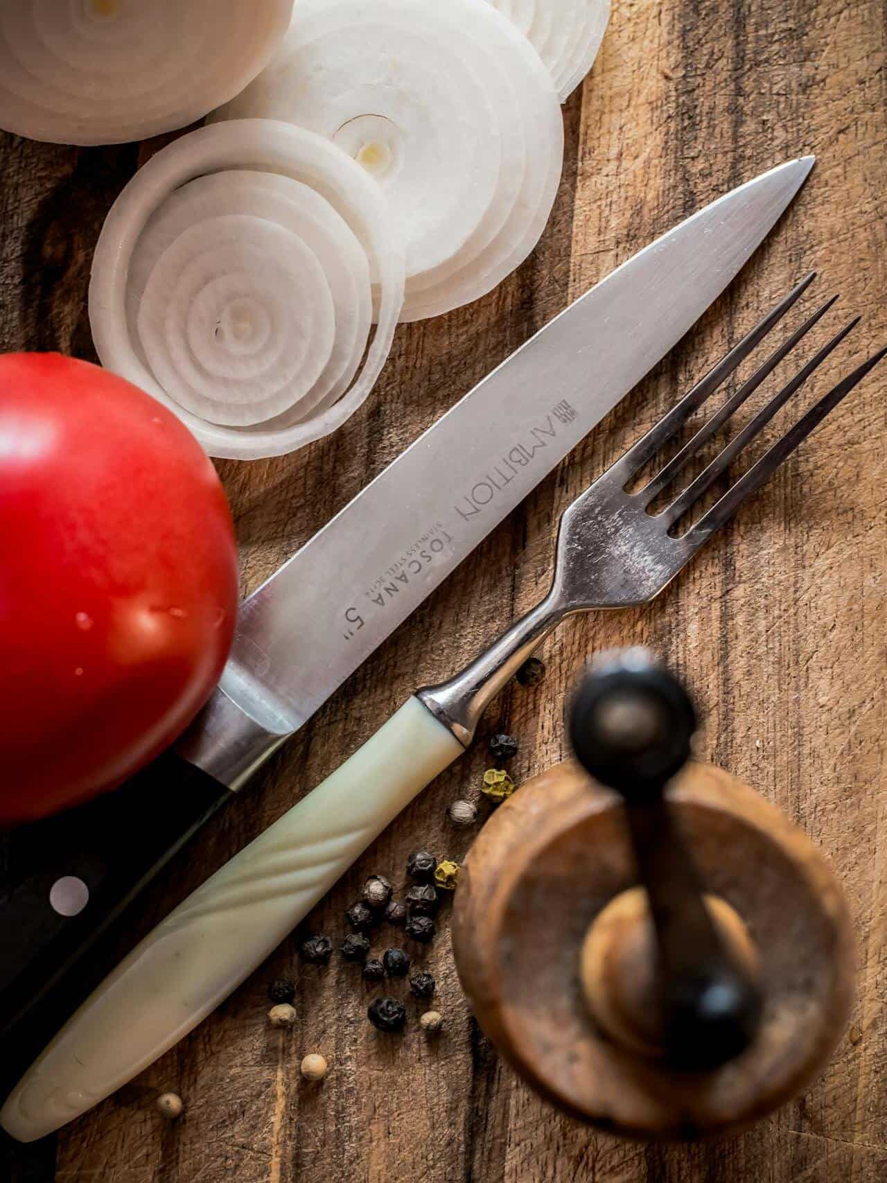 Eating Raw Onion Can Keep You Safe From Heatwave. Here's How