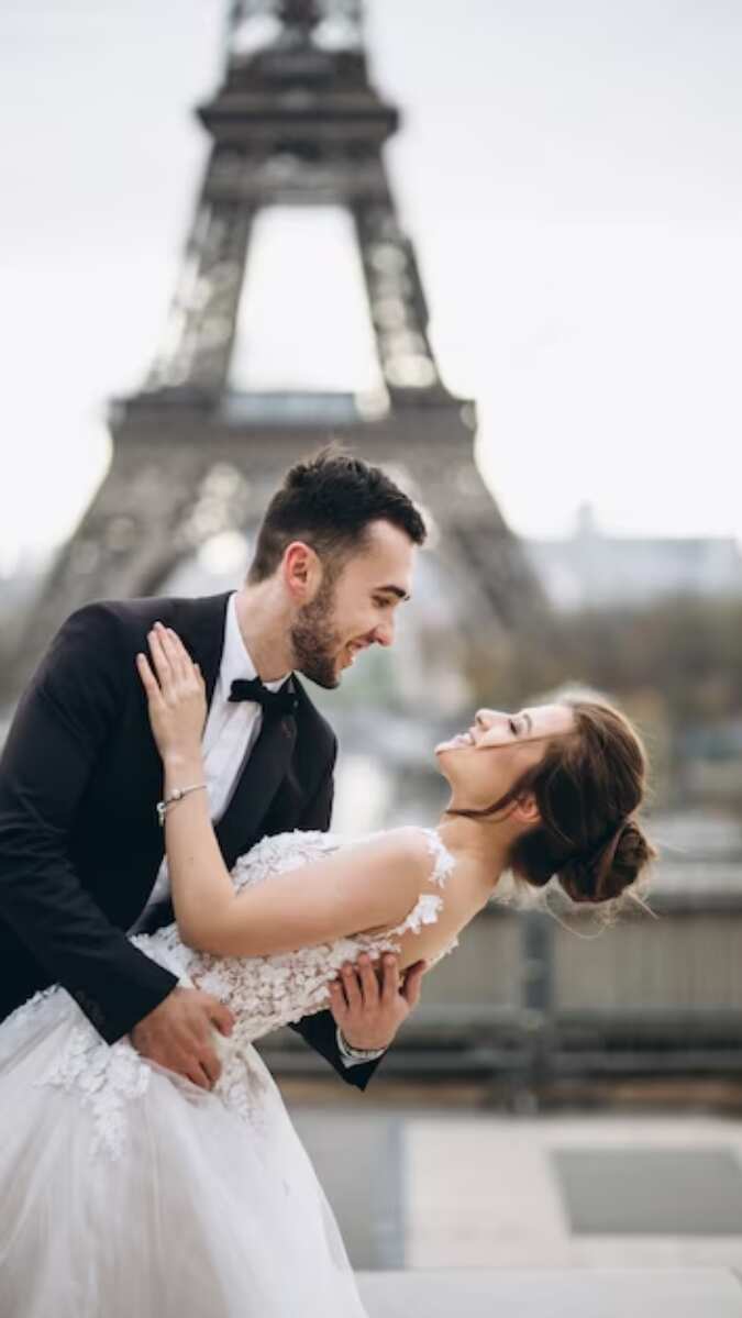 6 Romantic Proposal Destinations Around the World