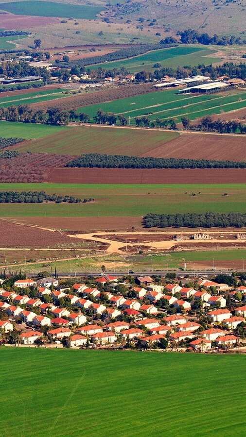 What Is A Kibbutz Israeli Farming Communities Attacked By Hamas