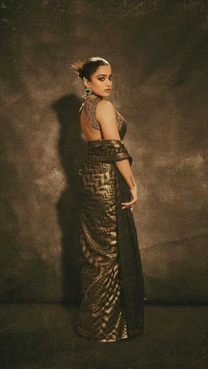 Rashmika Mandanna stuns in backless blouse at Lakme Fashion Week