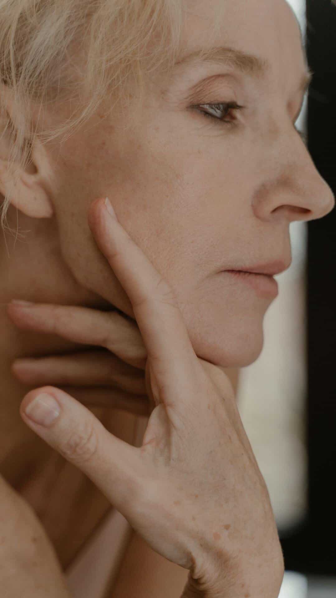 7 Tips To Age Gracefully
