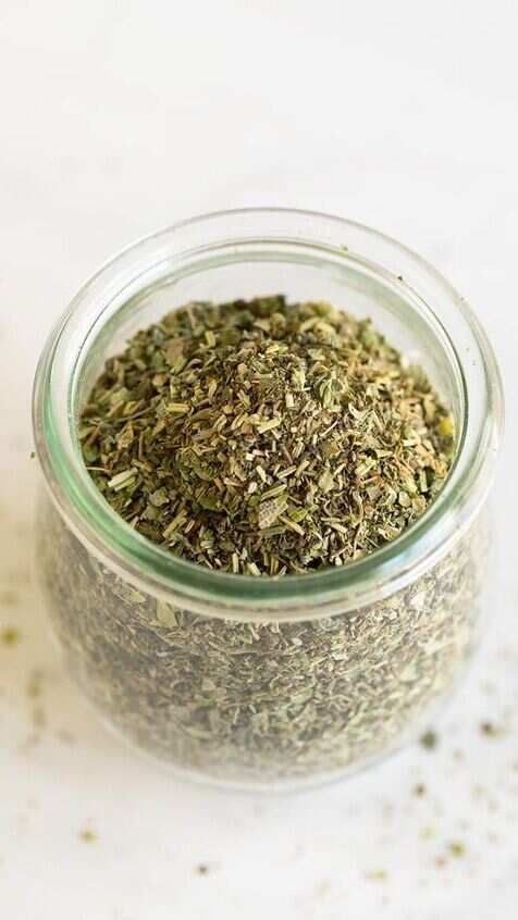 6 Ways to Use Oregano in Daily Cooking