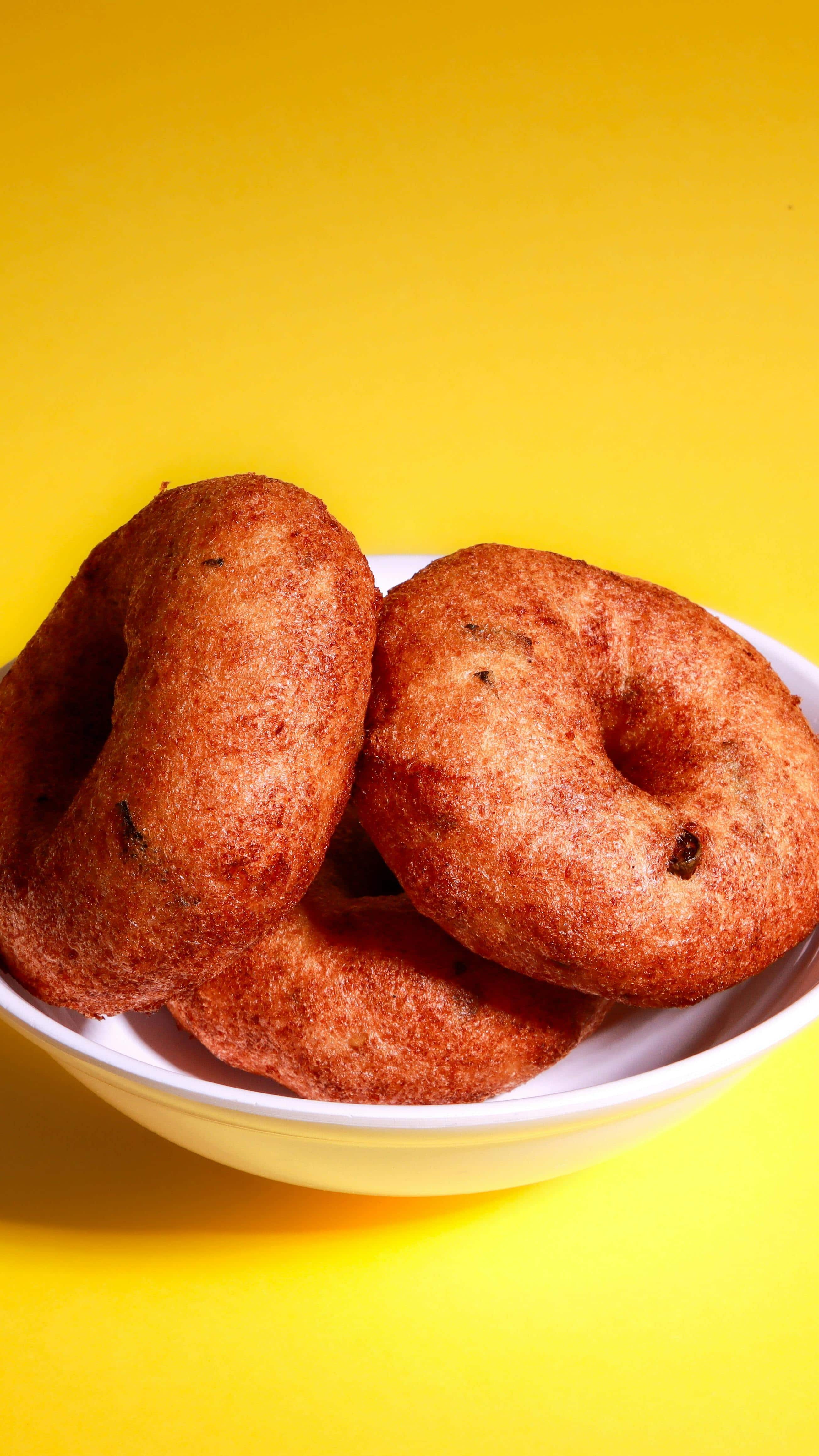 How to Make Authentic South Indian Medu Vada in 6 Easy Steps