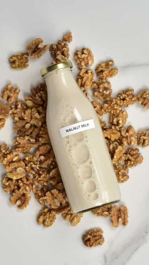6 Surprising Health Benefits of Walnut Milk