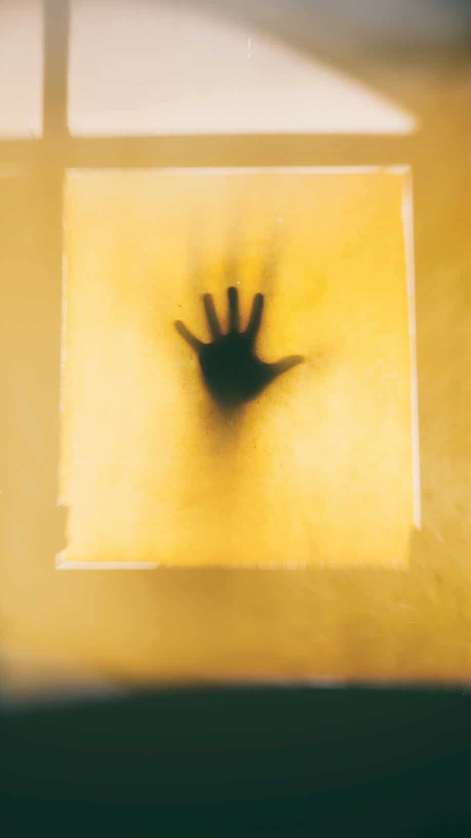 7 Must-Read Suspense Thrillers