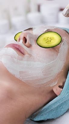 Detan Face Packs to Keep Your Skin Glowing This Summer