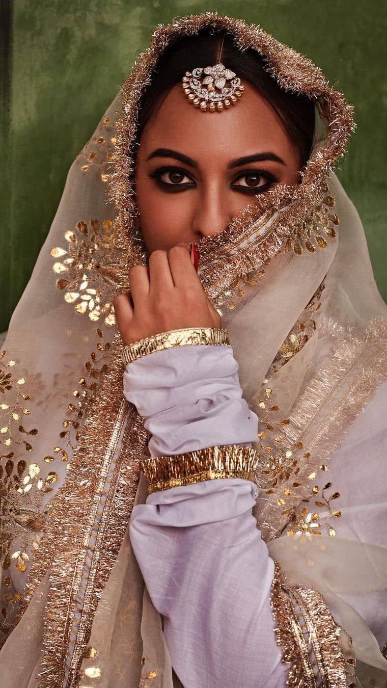 Ahead Of Wedding, 7 Times Sonakshi Sinha Stunned Us In Chic Bridal Outfits