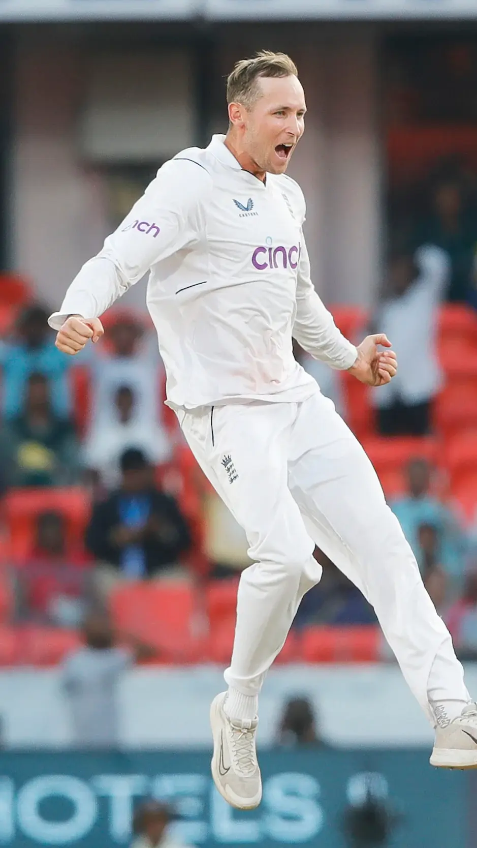 Best Bowling Figures For England In An Innings On Test Debut