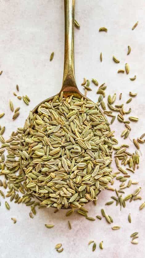 5 Reasons to Chew Fennel (Saunf) After Meals