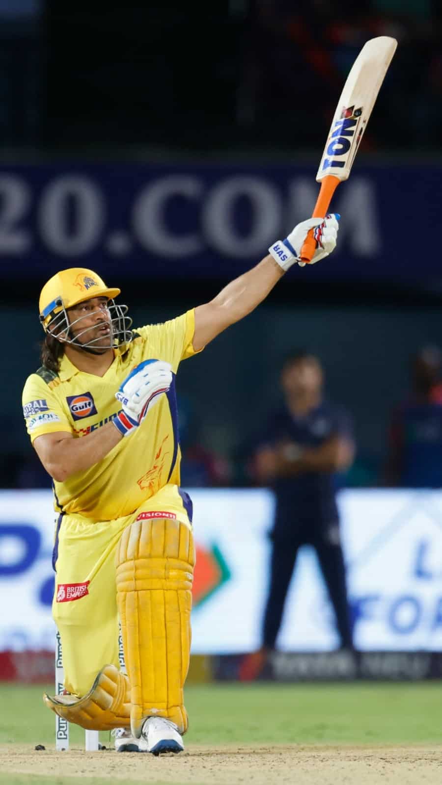 Most Runs Scored By MS Dhoni In Death Overs Against IPL teams