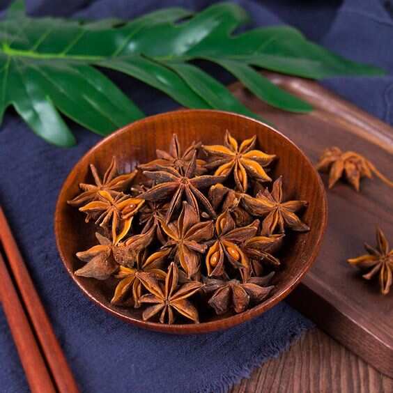How to Make Star Anise (Chakra Phool) Oil at Home for Hair Growth